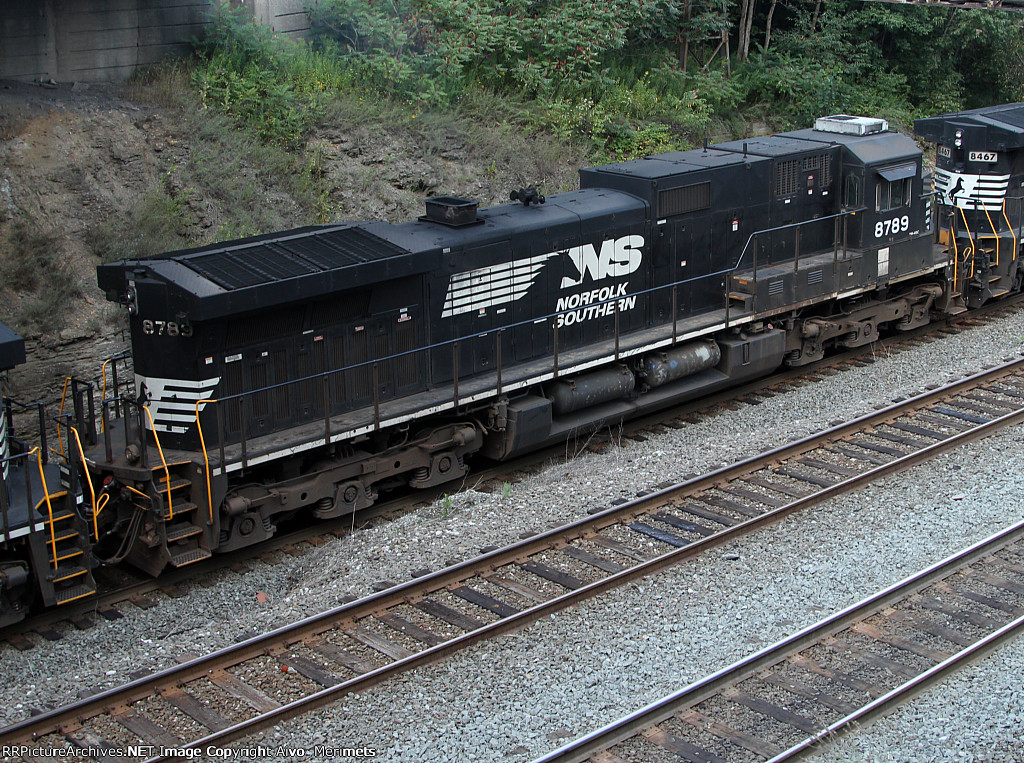 NS 8789